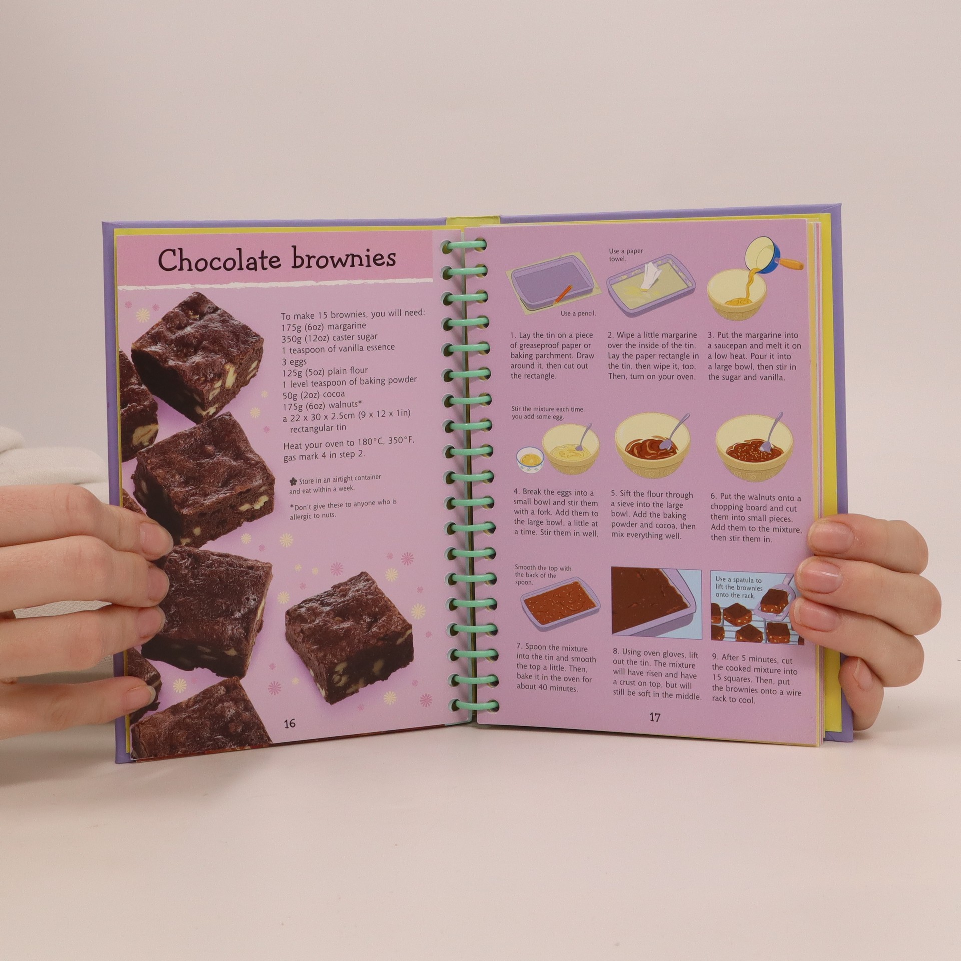 30 Yummy Things to Cook and Eat - kolektiv - knihobot.cz