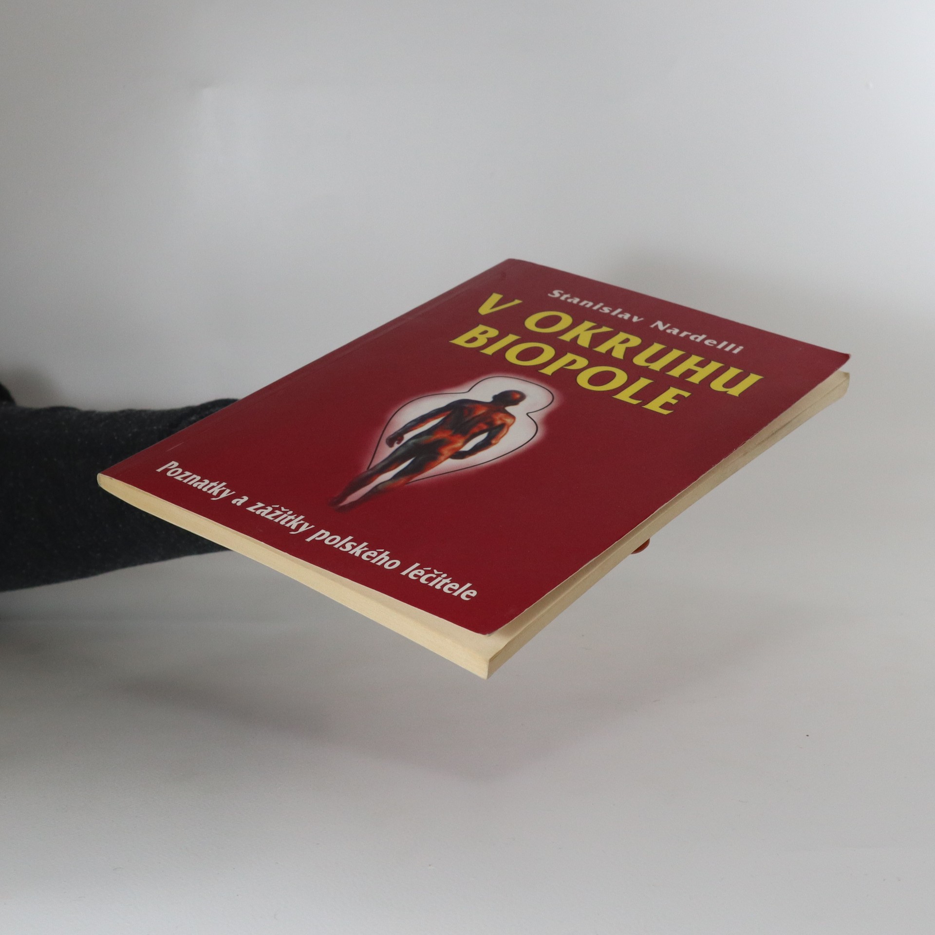 V okruhu biopole - Nardelli, Stanisław - knihobot.cz