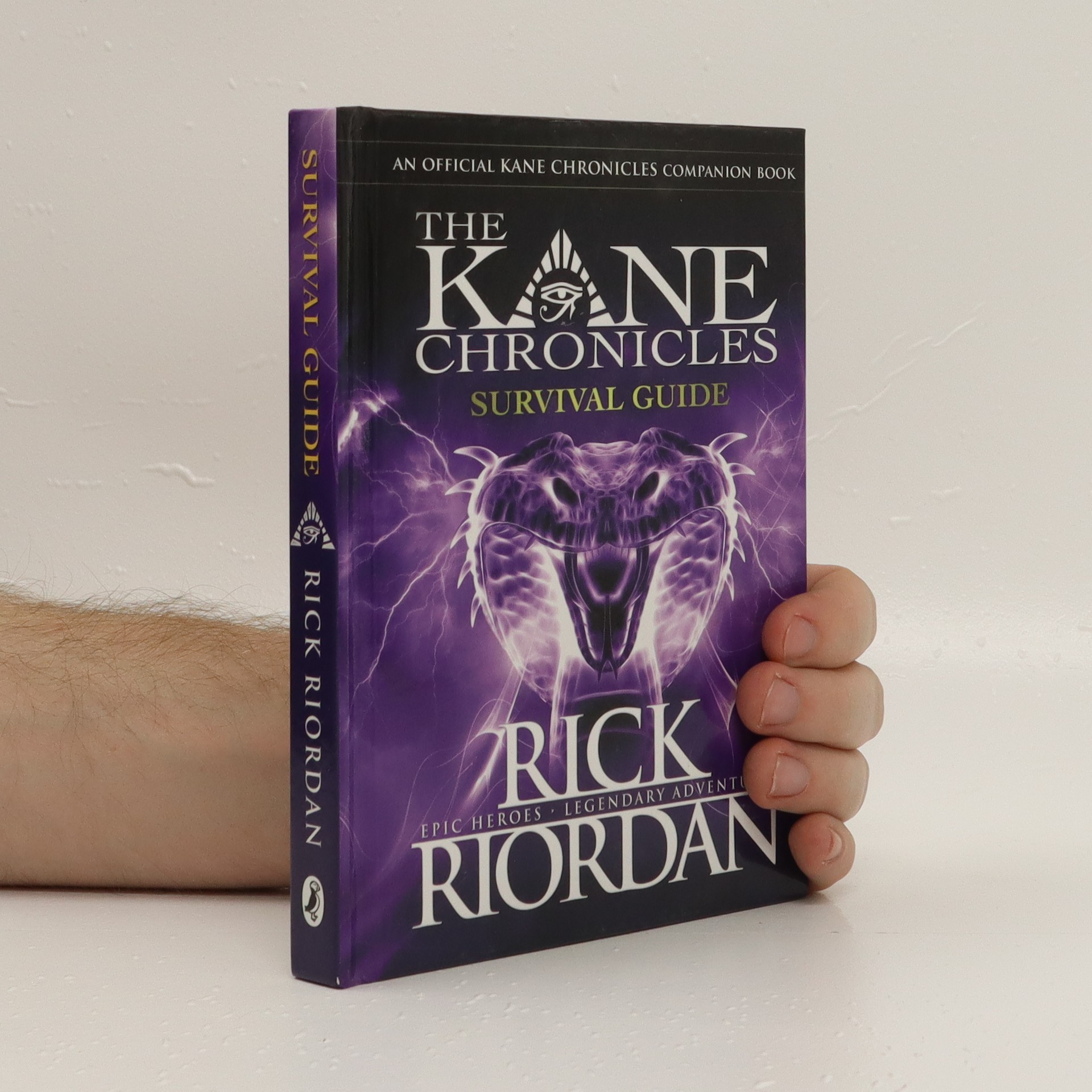 The Kane chronicles: survival guide - Riordan, Rick - knihobot.cz