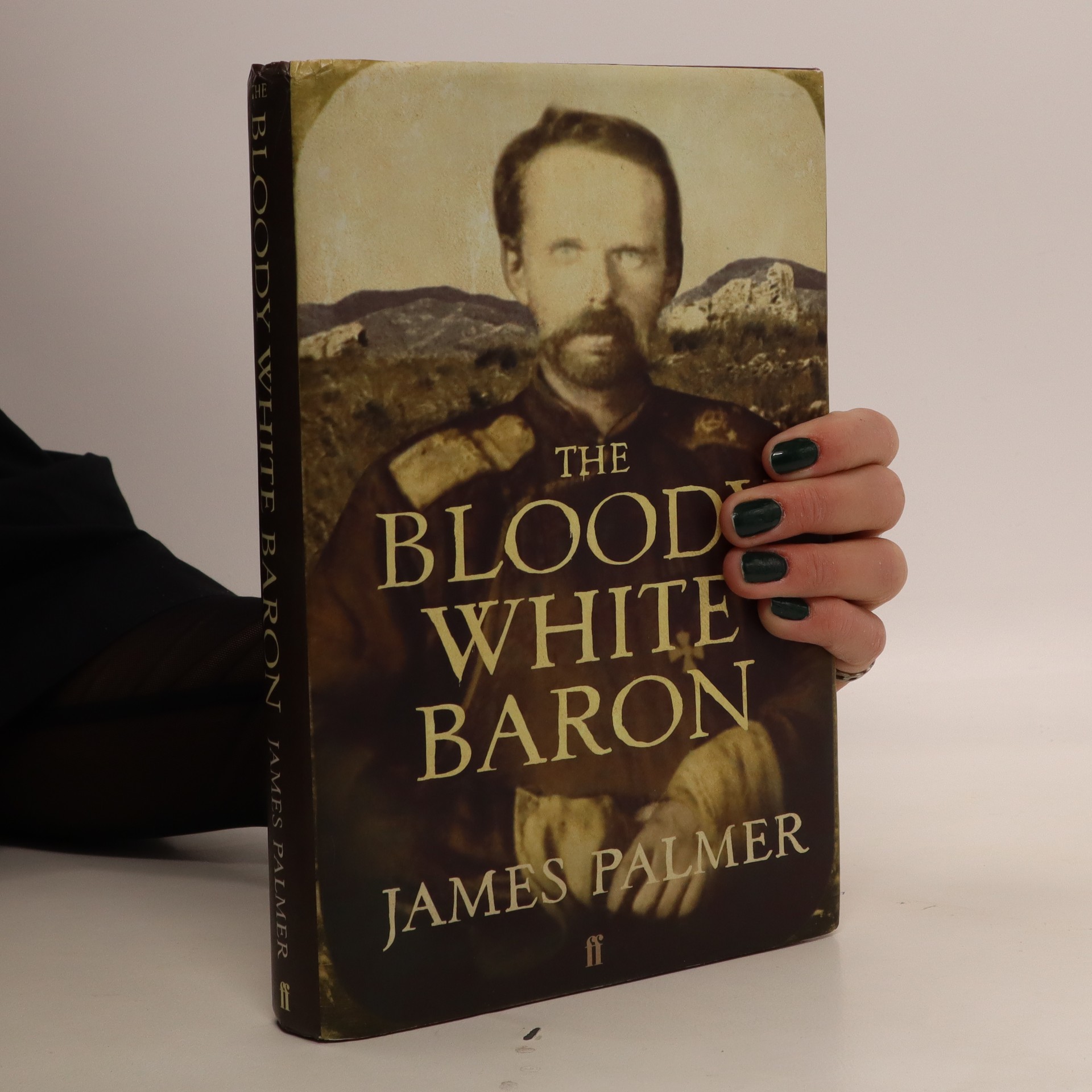 The Bloody White Baron - Palmer, James - knihobot.cz