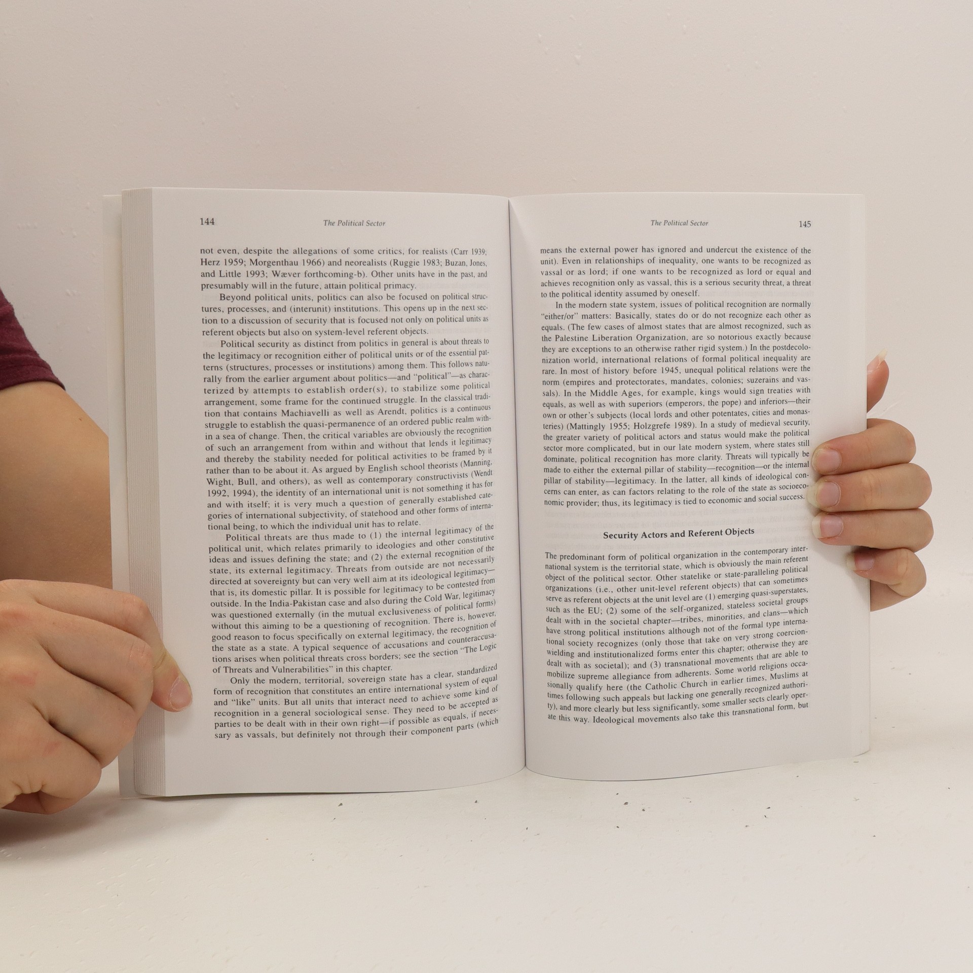 Security : a new framework for analysis - Buzan, Barry - knihobot.cz